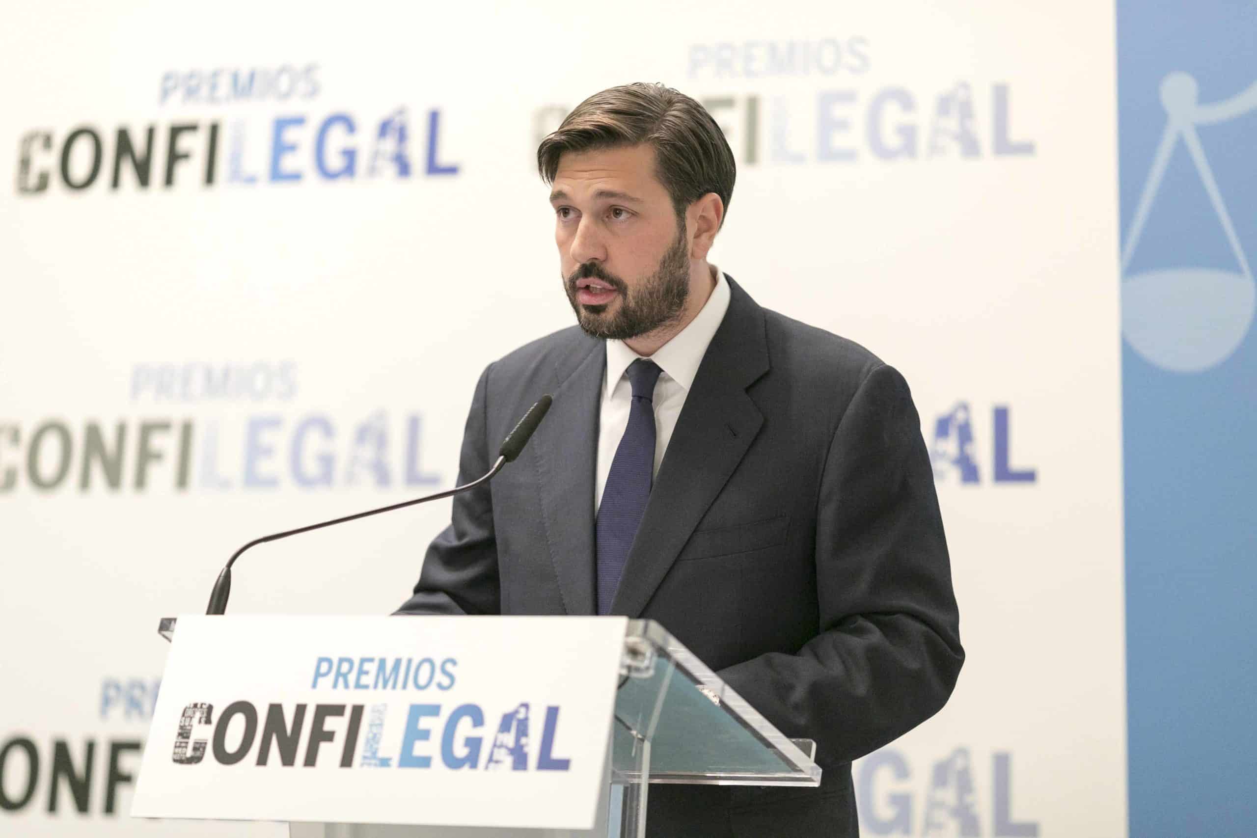 News about Julen Ariza | ClassiFYIed